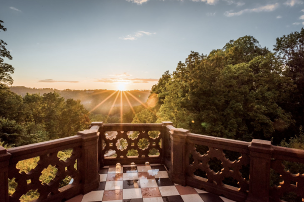 Siguldas Jaunā pils un Pils kvartāls » EnterGauja